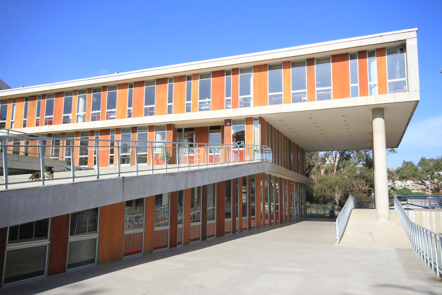 Sistema de Bibliotecas de la Universidad de Playa Ancha moderniza sus servicios con Koha: un ...